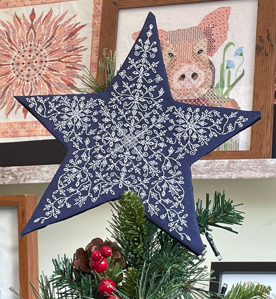 Blackwork embroidery Star | DoodleCraft Design | DoodleCraft Design